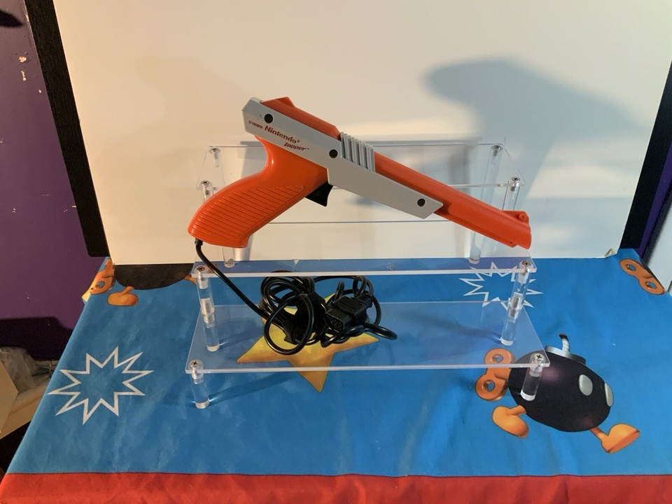 NINTENDO NES ZAPPER LIGHT GUN CONTROLLER ORANGE OFFICIAL OEM NES-005 | eBay