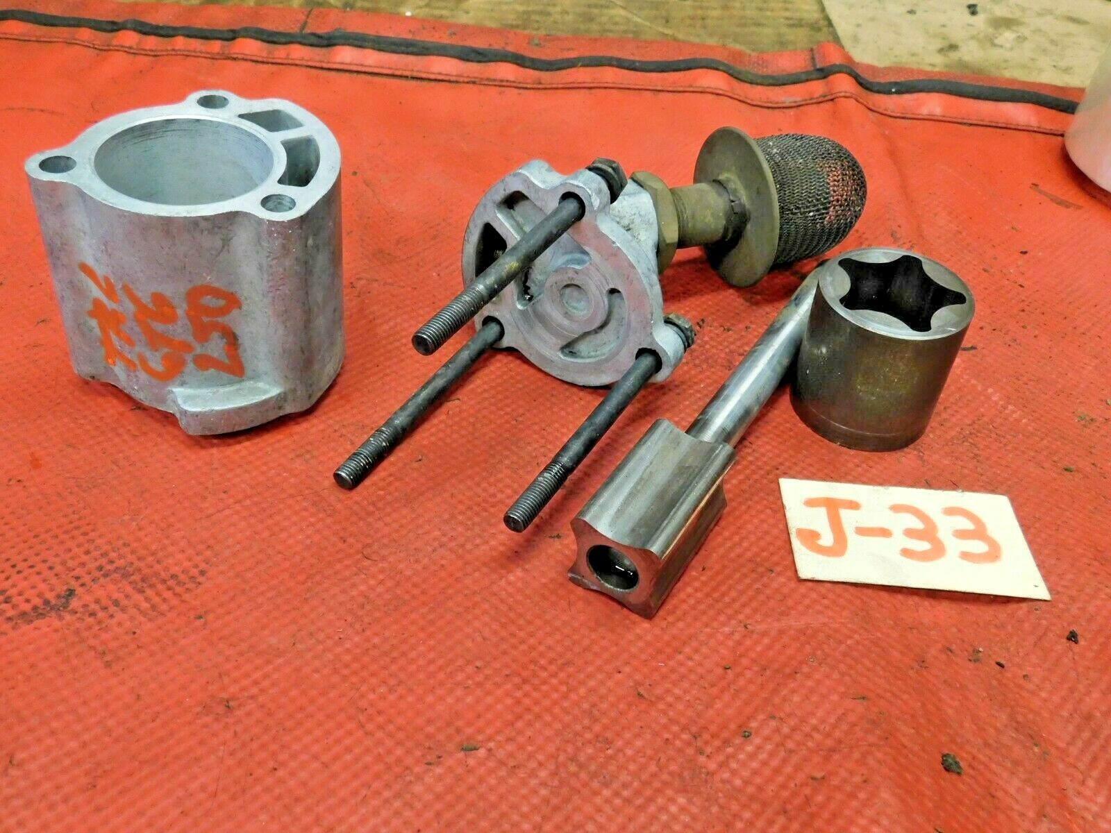 Triumph GT6, TR6, TR250, Engine Oil Pump, Original, !! | eBay