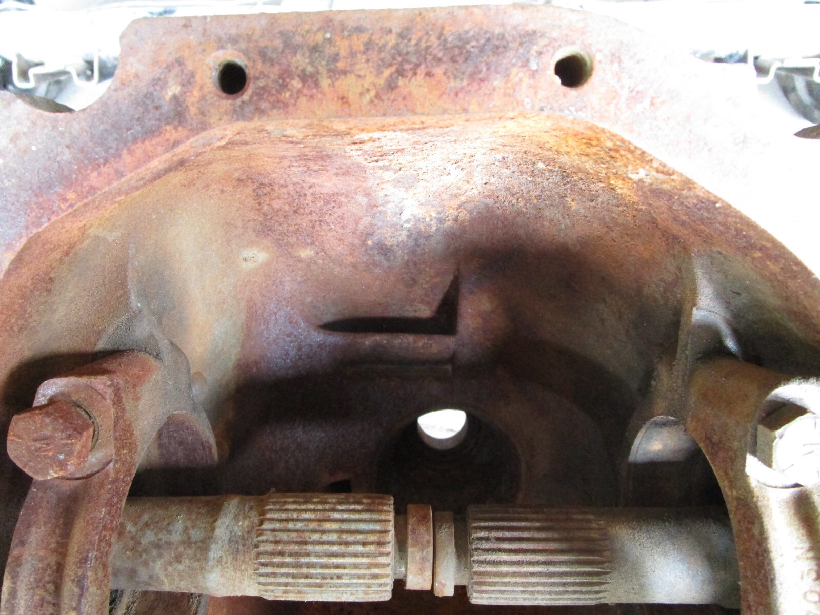 1967 Camaro RS SS Z28 12 bolt rear end housing code PF 3:31 Posi ...