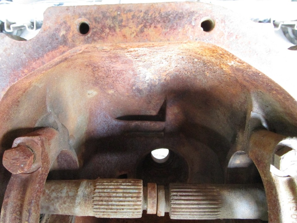 1967 Camaro RS SS Z28 12 bolt rear end housing code PF 3:31 Posi ...