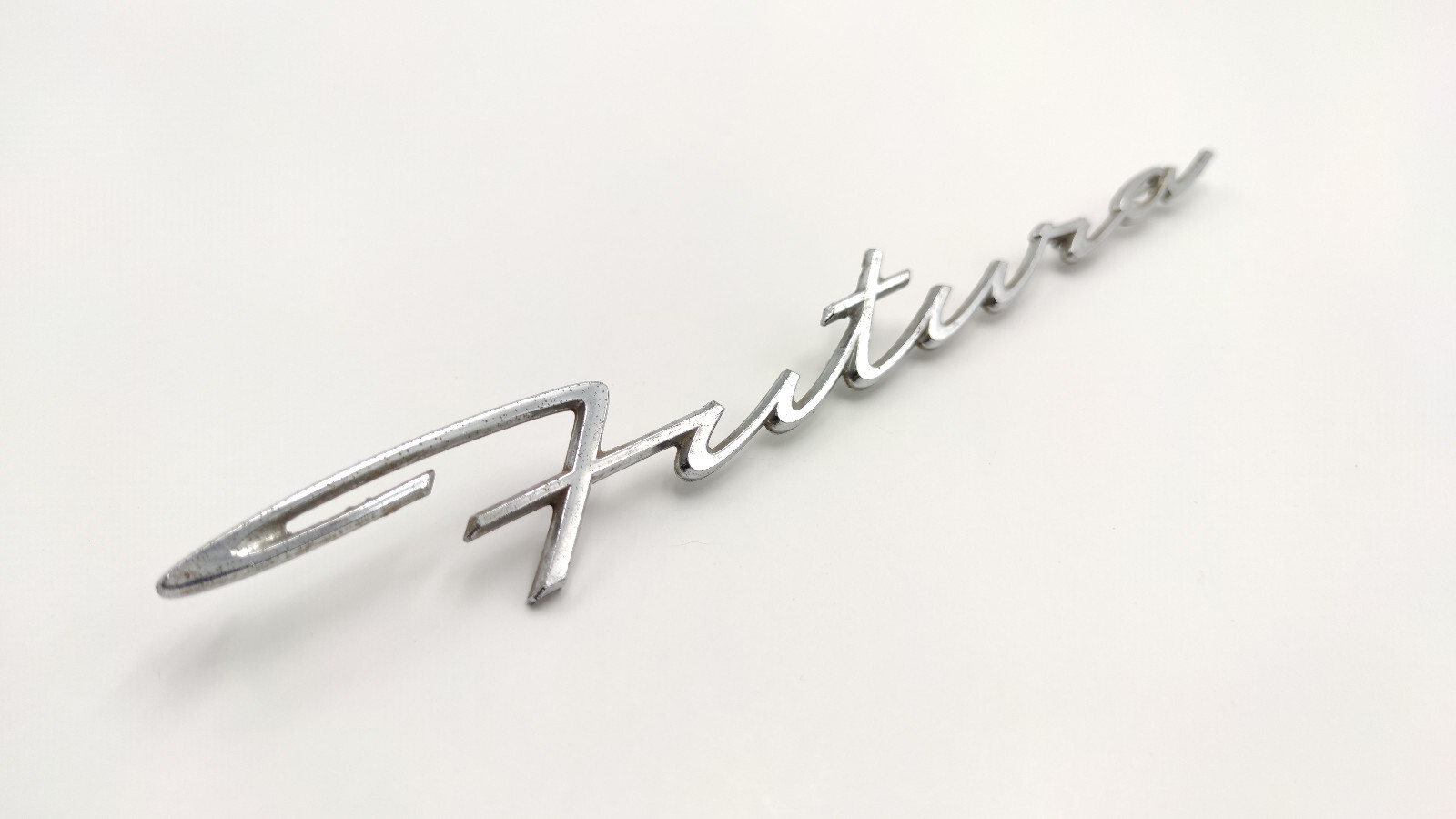 FUTURA EMBLEM 1966 SIDE FALCON GENUINE PART FORD CLASSIC | eBay Australia