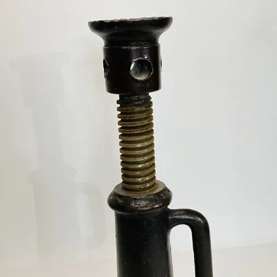 Vintage Locomotive Screw Jack I I & B Co. 1 | Grelly UK