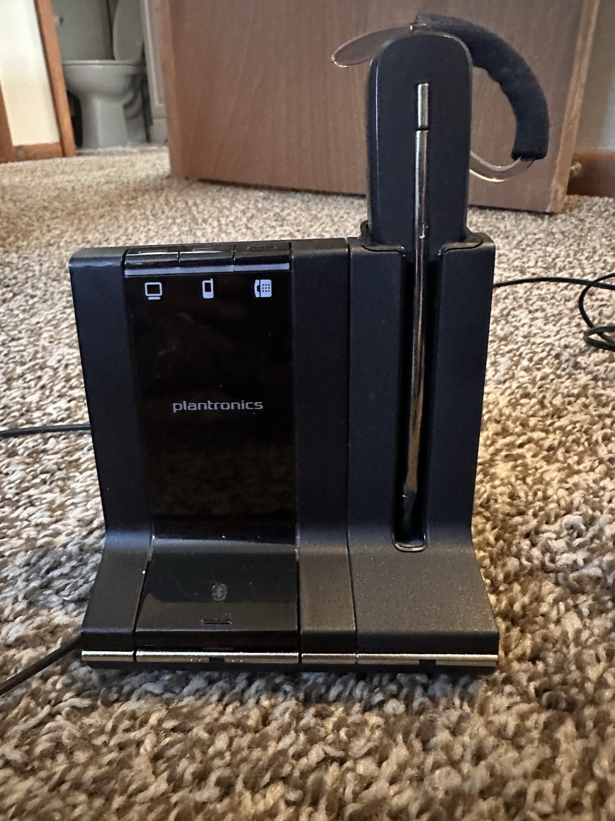 Plantronics Wireless Headphones Set - Black Connect Computer Cell Phone ...