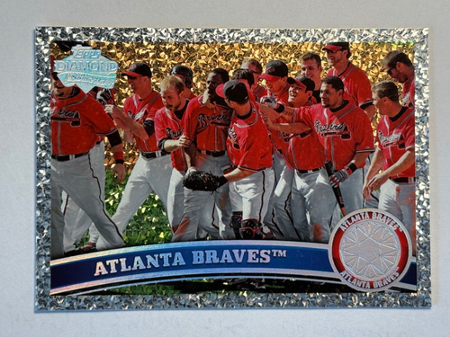 2011 Topps #319 Atlanta Braves Team Card Diamond Anniversary Parallel ...