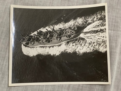 SS Bluefield Victory Ship WW2 Original Photograph Underway, 8x10" B&W ...