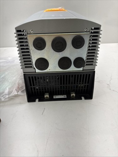 PARKER DRIVE 575V 955+8R0007 590P/DRV/0015/500/0011/US/ARM/0/115/0/AUX ...