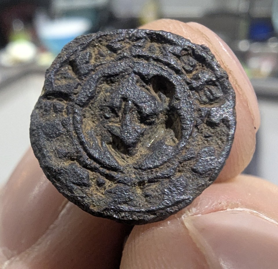 Metal Detecting Find UK Medieval Seal Matrix AVE MARIA GR dating c ...