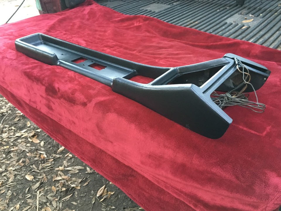 1970-1971 Datsun 240Z Series 1 Center Console w/Dealer Installed A/C ...