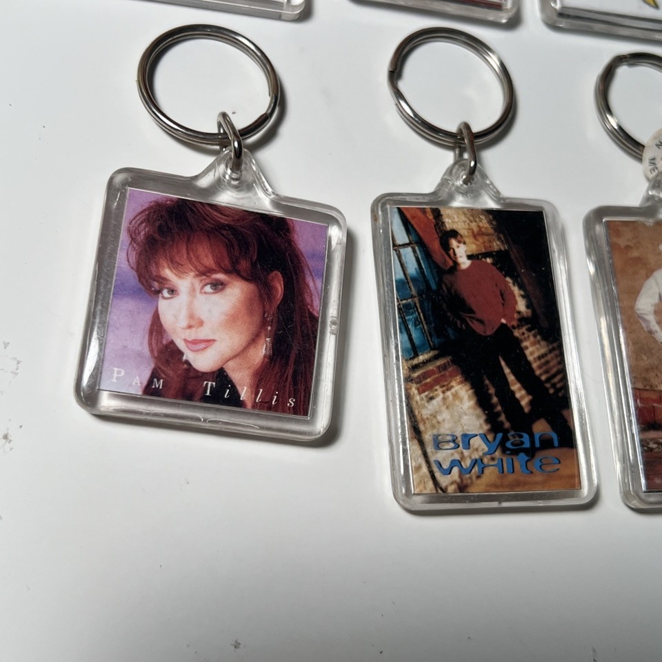 8 Y2K 90s Keychains Plastic Music Artist Miranda Lambert, LFO, Kenny ...