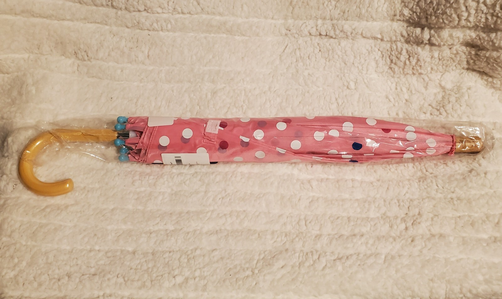 CHUCKY TV S3 UMBRELLA CAB SCENE SCREEN MATCHED PROP WEAPON BRAD DOURIF ...