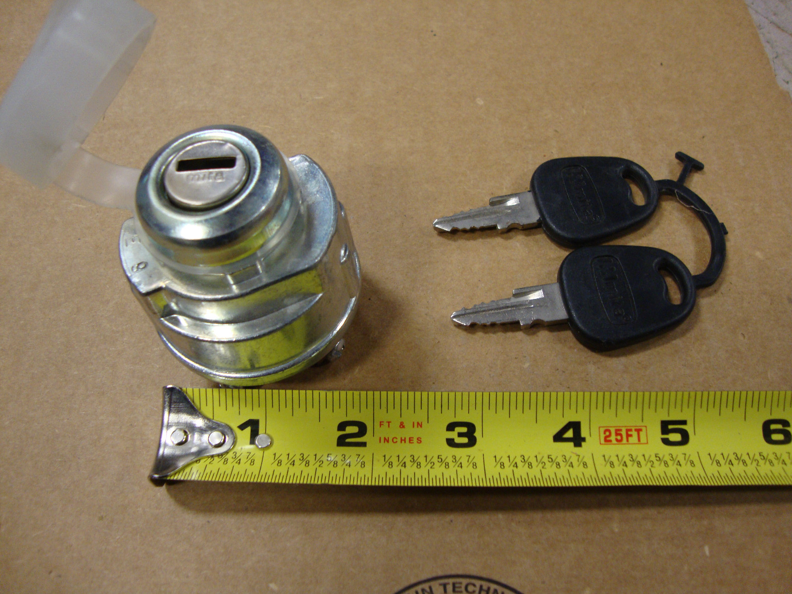 1000 1100 1200 1300 1500 1510 1600 1700 1900 1910 2110 FORD TRACTOR KEY ...