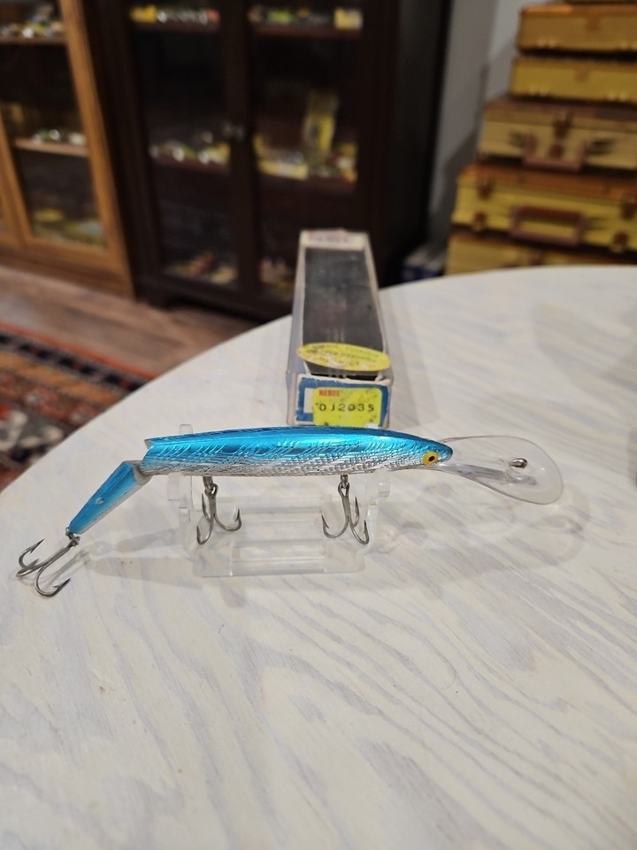 Vintage REBEL Spoonbill Broken Back Minnow. NIB DJ2035. | eBay