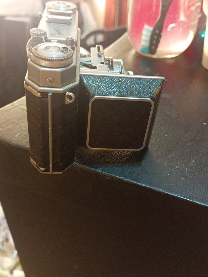 Vintage Kodak Retina IIA 35mm Camera w/ Schneider Kreuznach 50mm Lens ...