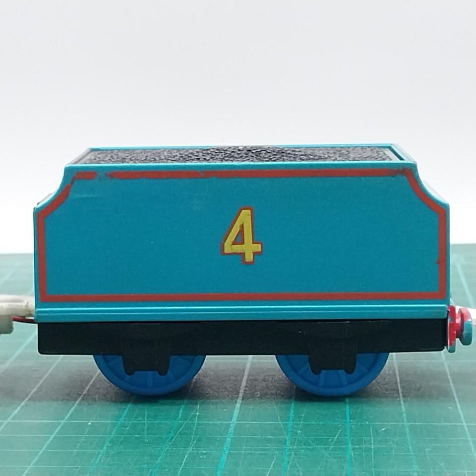 Powerful Gordon Angry Face Trackmaster Motorized Plarail Thomas Train ...