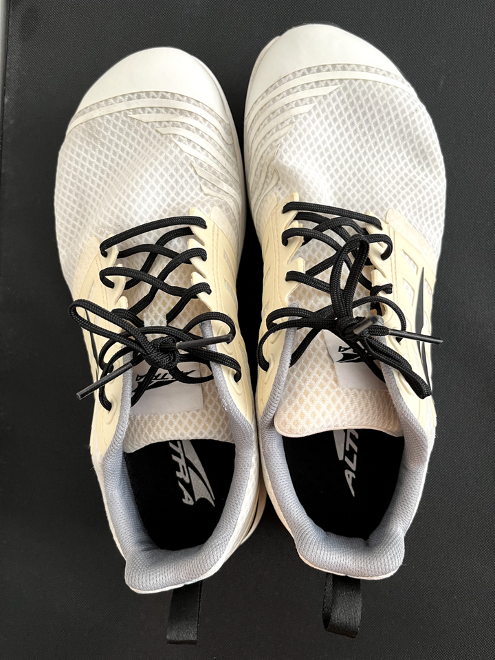 Altra Solstice XT2 Men's Size 9 Gym Road Running Cross Training White ...