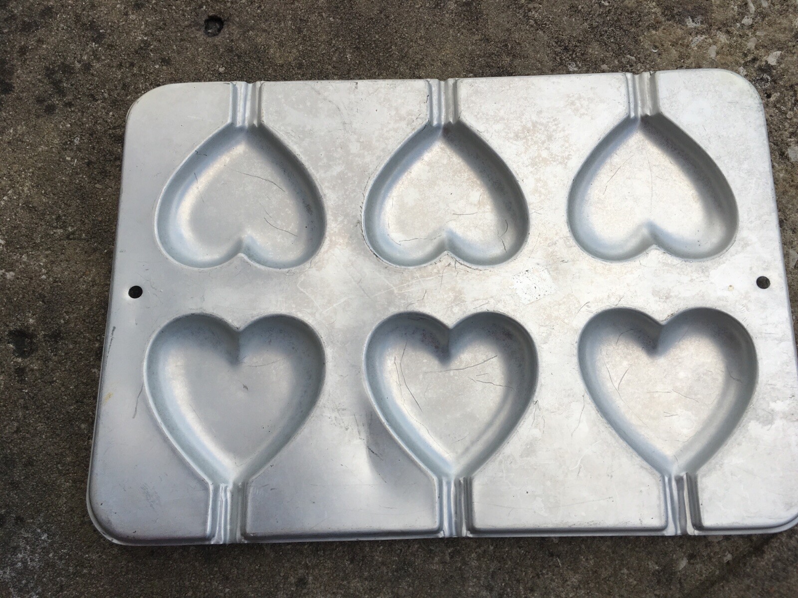 Wilton 1995 / 2105 Heart Shape Brownie, Cookie Pan ~ | eBay