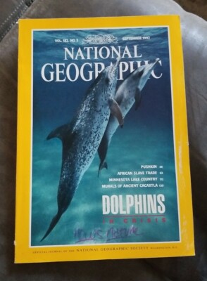 National Geographic September 1992 Dolphins, Minnesota Lakes, Pushkin ...
