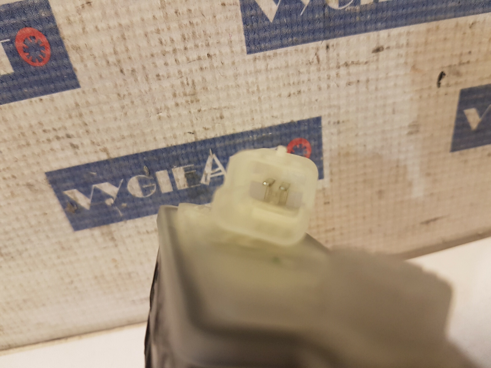 2020 Citroen Peugeot Opel Vauxhall FUEL TANK DOOR FLAP ACTUATOR ...