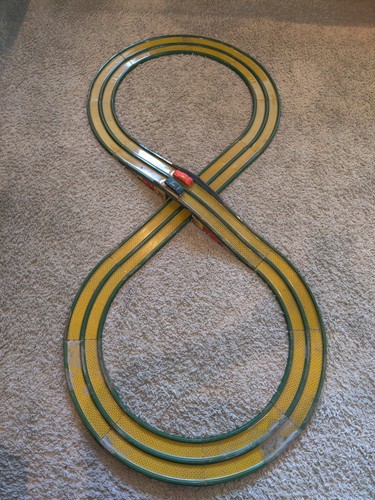 Marx Streamline Speedway Tin Litho Race Track Overpass with 2 cars ...