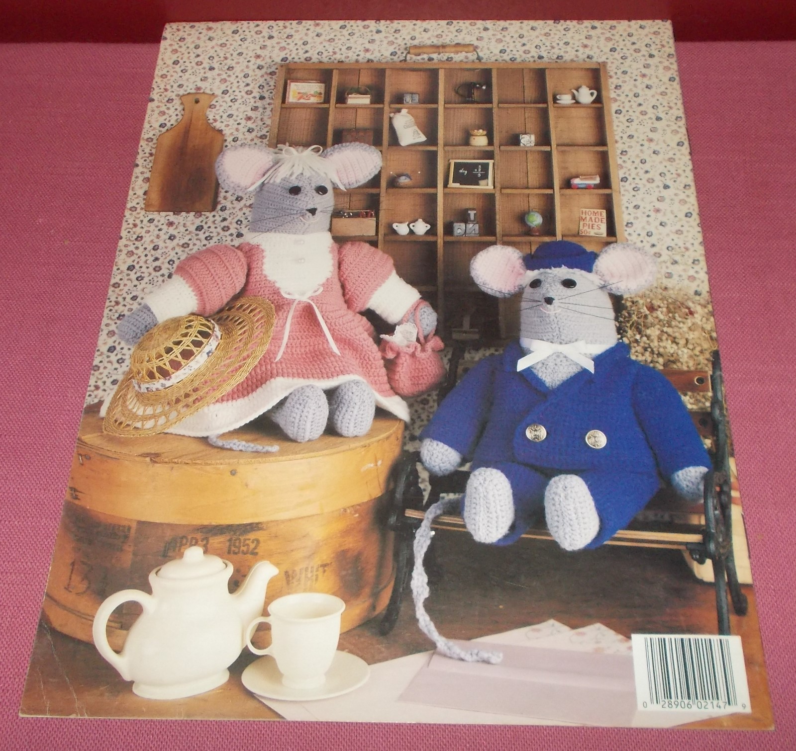 1991 Leisure Arts CROCHETED CHURCH MICE LEAFLET 2147 Crochet ^ | eBay