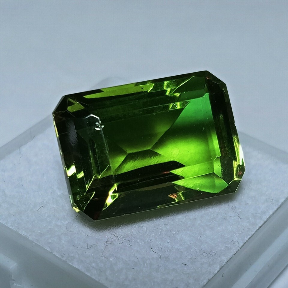 Natural Alexandrite Color Change Emerald Shape 18.45 Ct Certified Loose ...