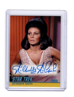 STAR TREK TOS CAPTAIN'S COLLECT NICHELLE NICHOLS #A282 AUTOGRAPH ...