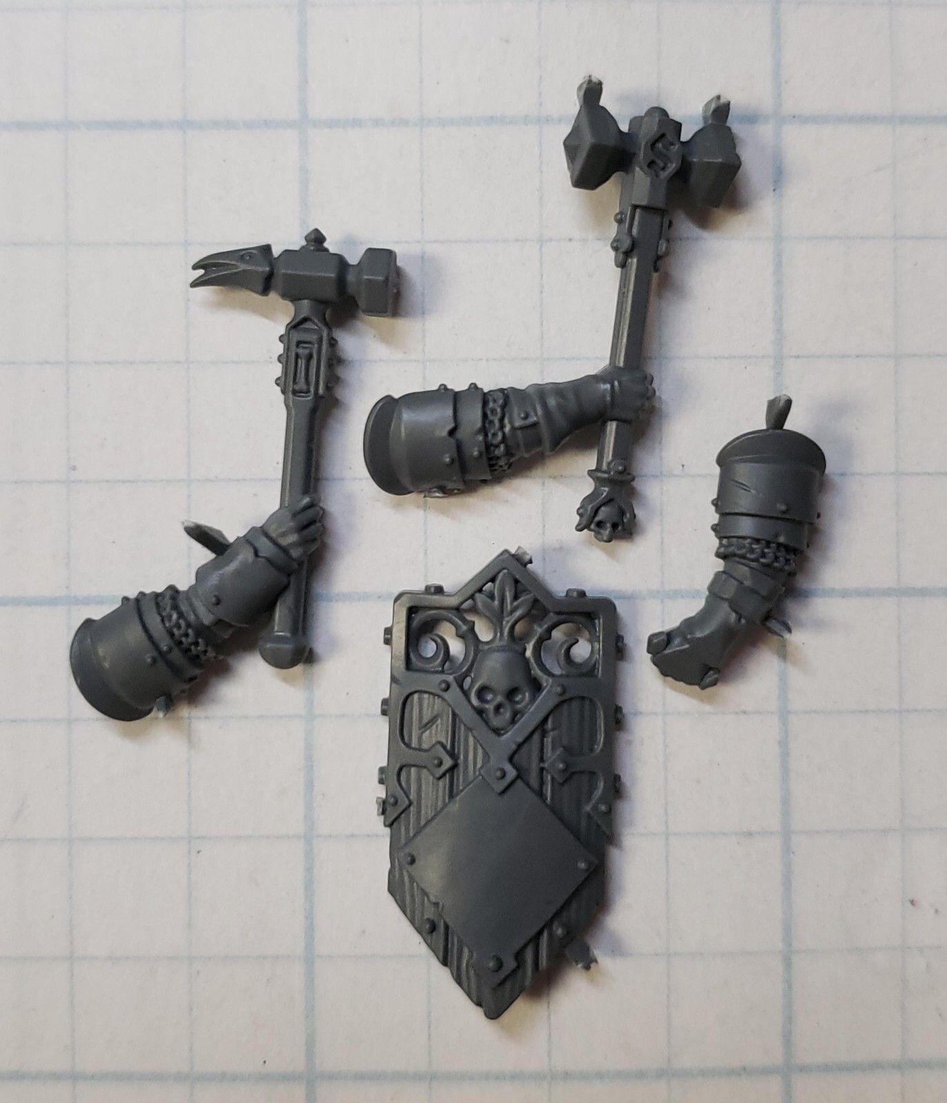 Warhammer Cities of Sigmar Bits Freeguild SteelHelms Champion Shield ...