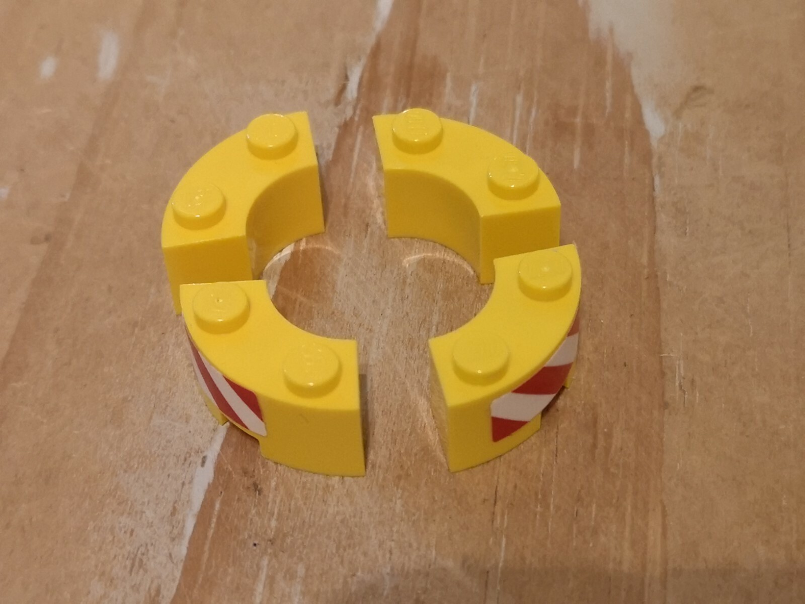 Lego (X4) 85080, Yellow, Brick 2x2 Round Corner Macaroni, Stud notch ...