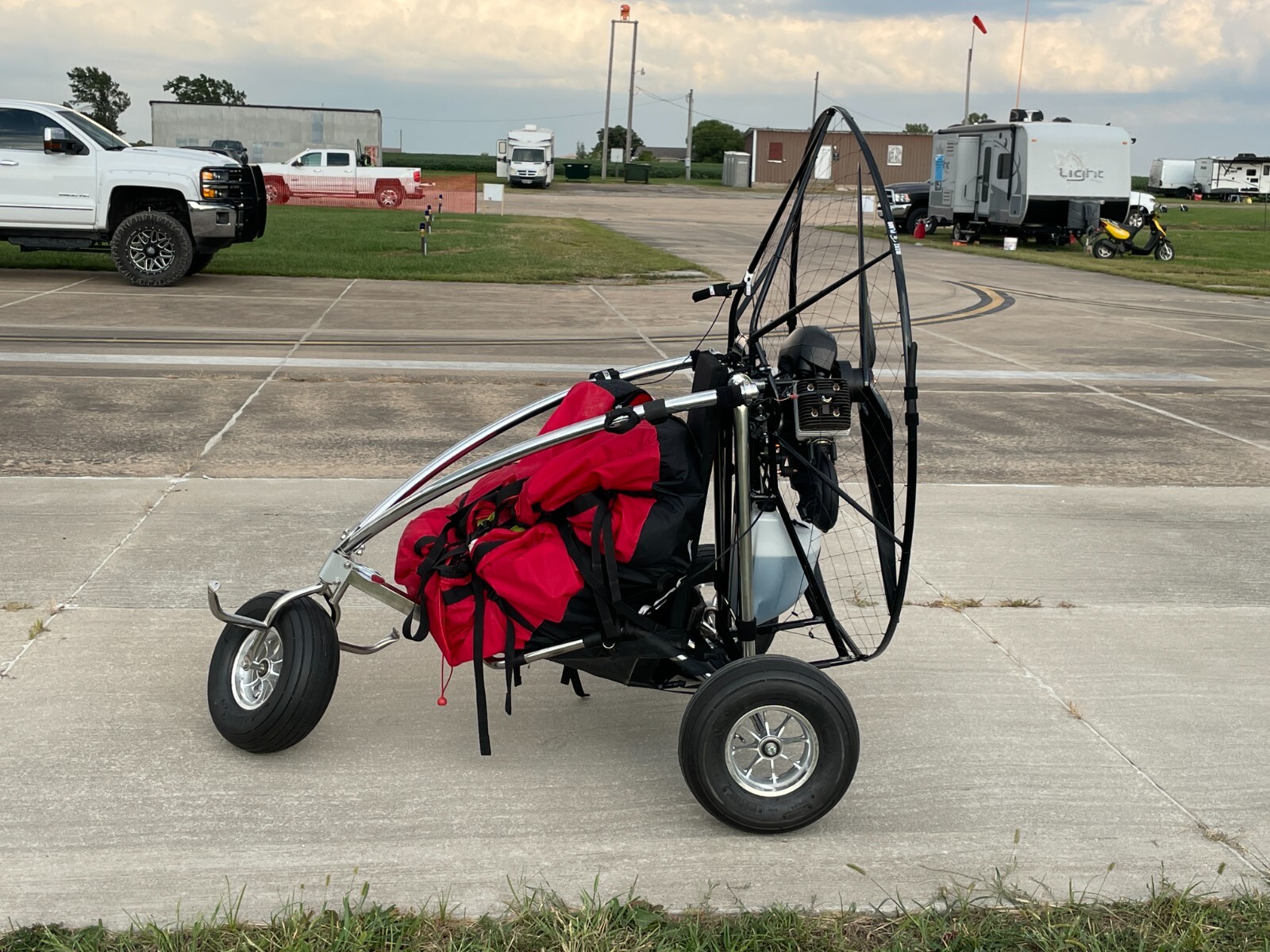 TrikeBuggy Mini-Bullet PPG Trike - With Gravity Zero Narrow 4" Wheels ...