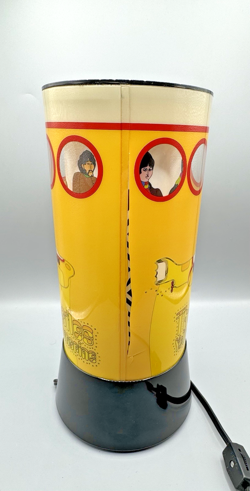 1994 THE BEATLES YELLOW SUBMARINE SPINNING ROTATING LAMP - TESTED AND ...