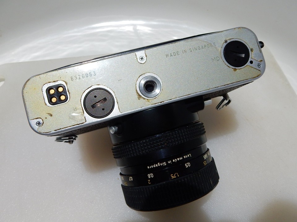 ROLLEIFLEX SL 35 E 35mm SLR CAMERA W/PLANAR HTF 50mm 1.8 LENS 9++ (Self ...