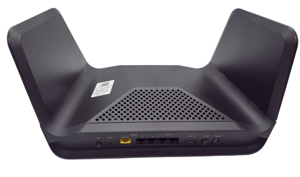 NETGEAR RAX70 Nighthawk AX8-8 Stream Tri-Band Wi-fi 6 Router Black NEW ...