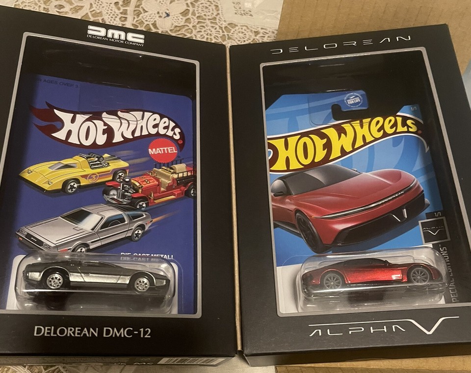 Hot Wheels RLC X Delorean DMC-12 & Alpha5 2-Pack Collector Set On Hand ...