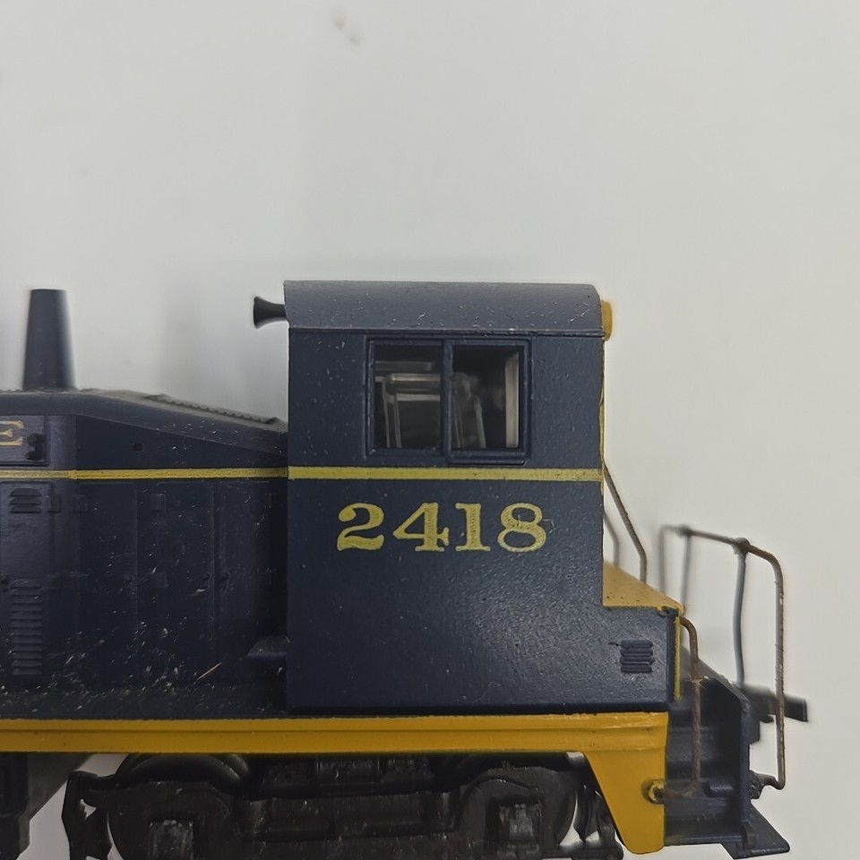 Santa Fe Diesel Locomotive 2418 #31 | eBay