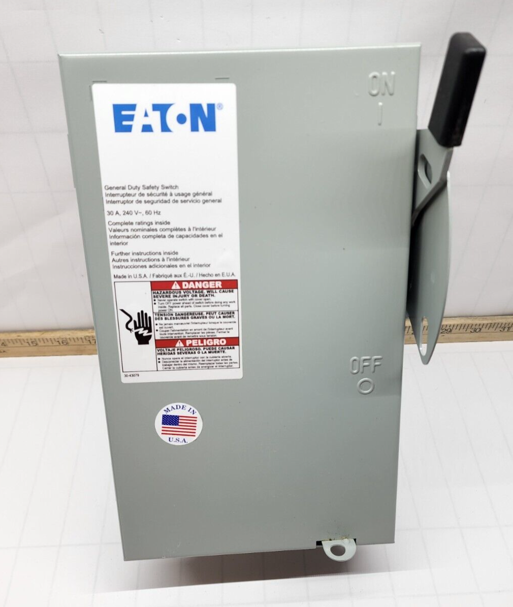 NEW EATON 30 AMP NON-FUSIBLE SAFETY DISCONNECT SWITCH 240 VAC 3 POLE ...
