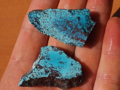 Bisbee Arizona Old Stock Bright Blue Turquoise nuggets from the ...