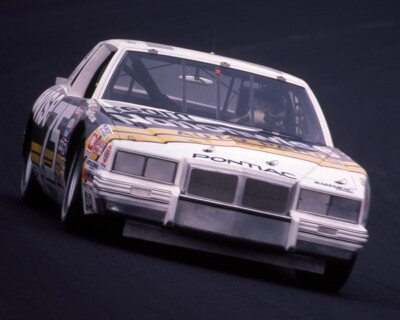 LAKE SPEED #75 NATIONWISE ON TRACK AT THE DAYTONA 500 8X10 GLOSSY PHOTO ...