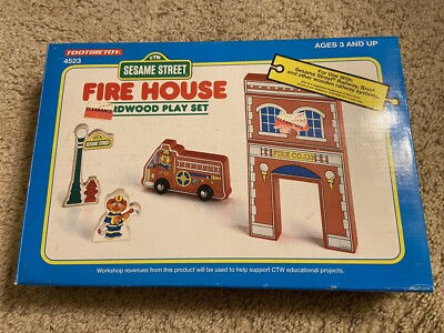 Sesame Street Firehouse Hardwood Play Set Orig Box 4523 Tootsietoy 1995 ...
