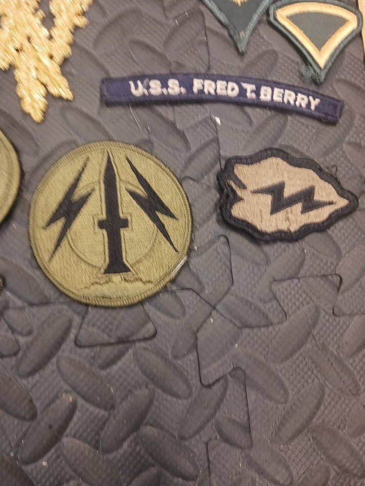 Vintage Military Patches Army Old Antique Military Army Patches ...