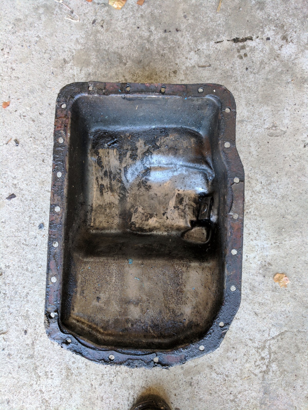 SUMP REMOVED FROM FORD 3000 ENGINE BREAKING | eBay UK