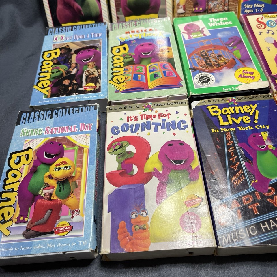 Vintage Barney VHS Lot of 15 Barney and friends Barney goes to school ...