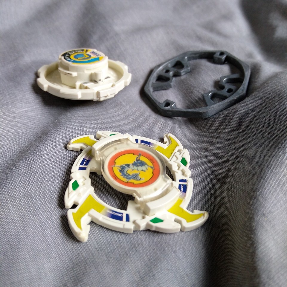 34 Dragoon S (Storm) - Bakuten Shoot Beyblade Tyson Granger claw AR ...