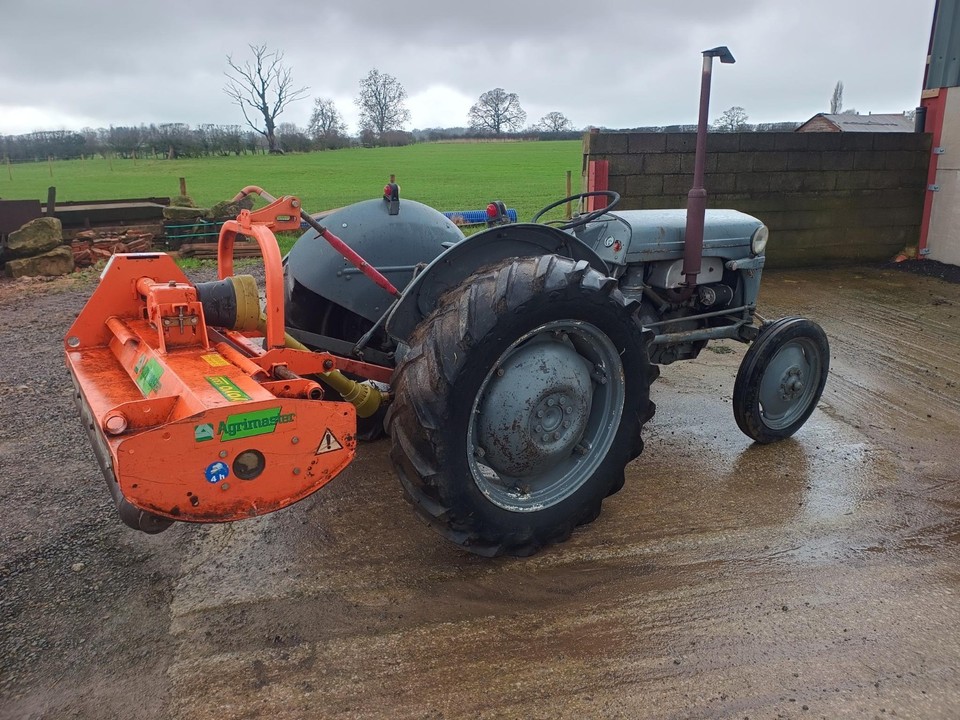 1951 Ferguson TED 20 tractor - Grey Fergie TE20 TVO - Road Registered ...
