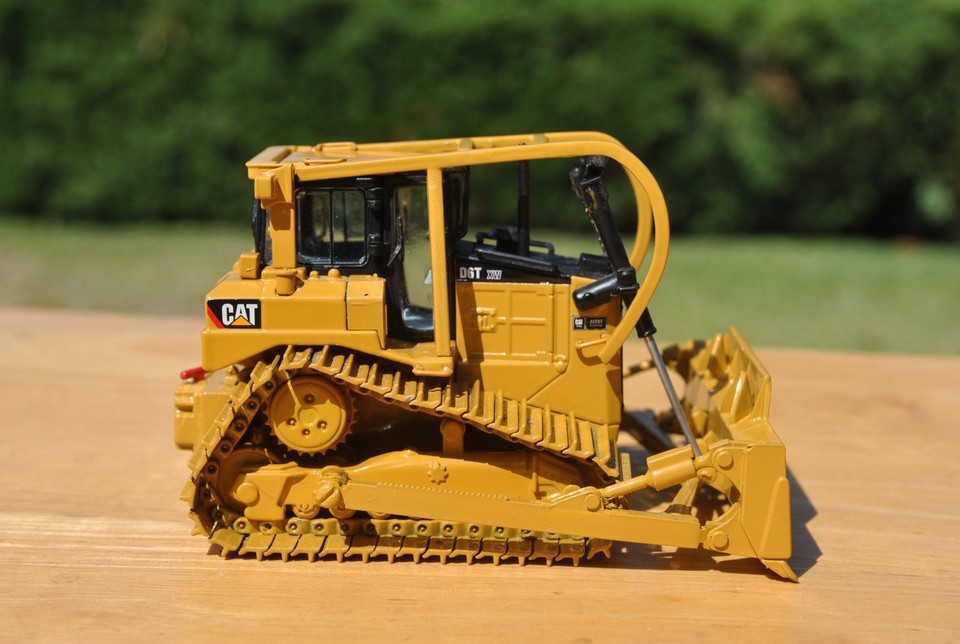 CUSTOM CATERPILLAR D6T LGP DOZER w CUSTOM BRASS SWEEPS AND ...