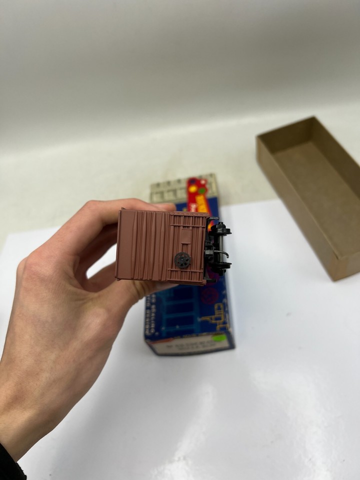 Roundhouse Train Ho 50' Rib-side Hi Cube Boxcar 1824 Southern Pacific ...