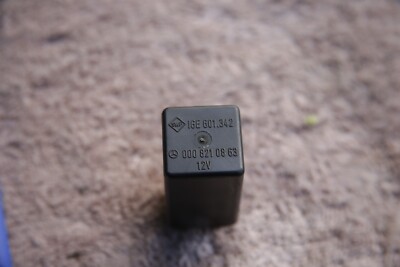 Mercedes Benz Windshield Wiper Control Relay Unit 0008210863 | eBay ...