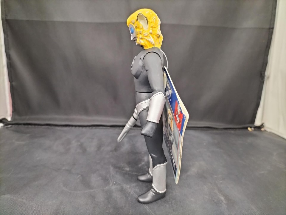 BANDAI Ultraman Leo Magma Seijin Ultra Monster Series | eBay Australia