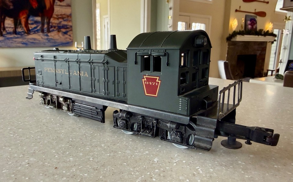 Vintage LIONEL O Scale Pennsylvania Railroad PRR Diesel NW2 NW-2 ...