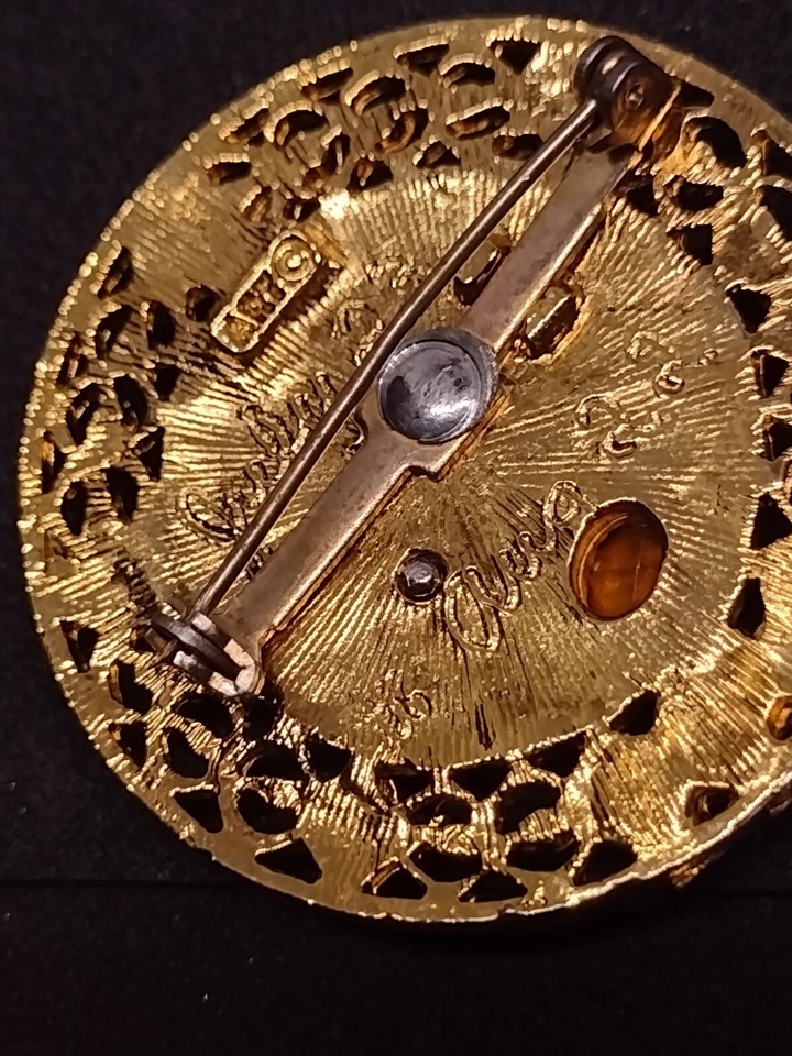 Arthur Pepper Astrology Leo Pin Vintage Gold Art Zodiac Pin Brooch ...