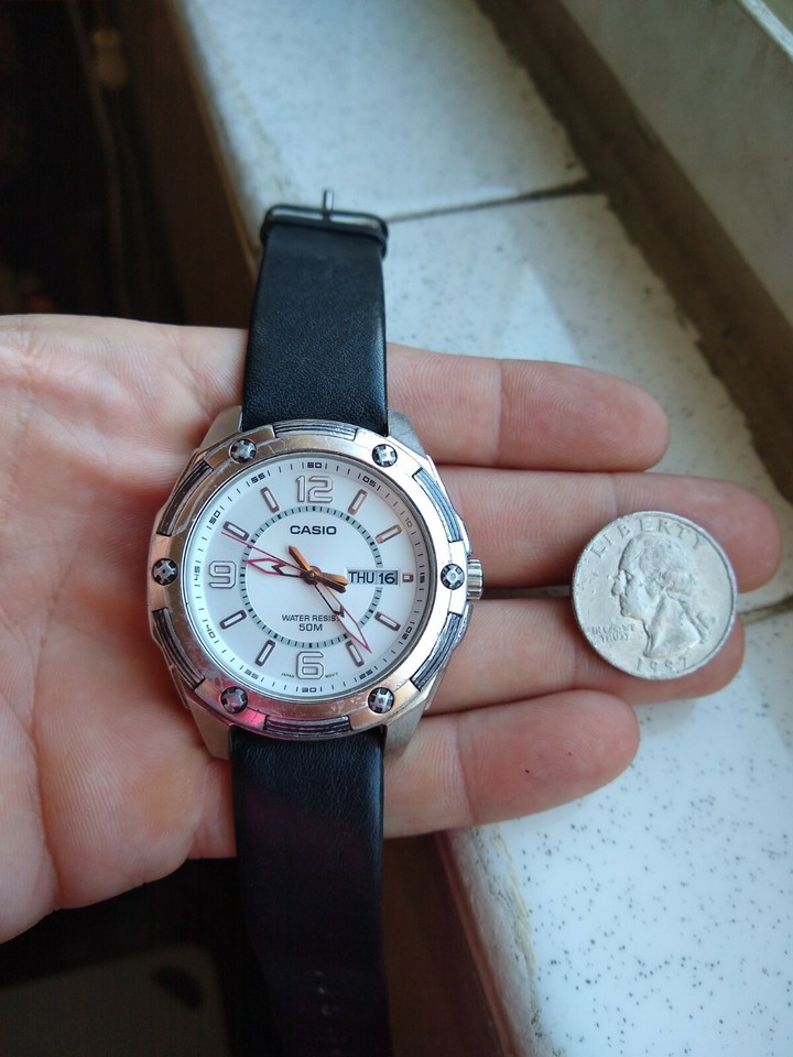 Casio 5125 MTP-1327 Men's Quartz Wristwatch Day Date Window Leather ...